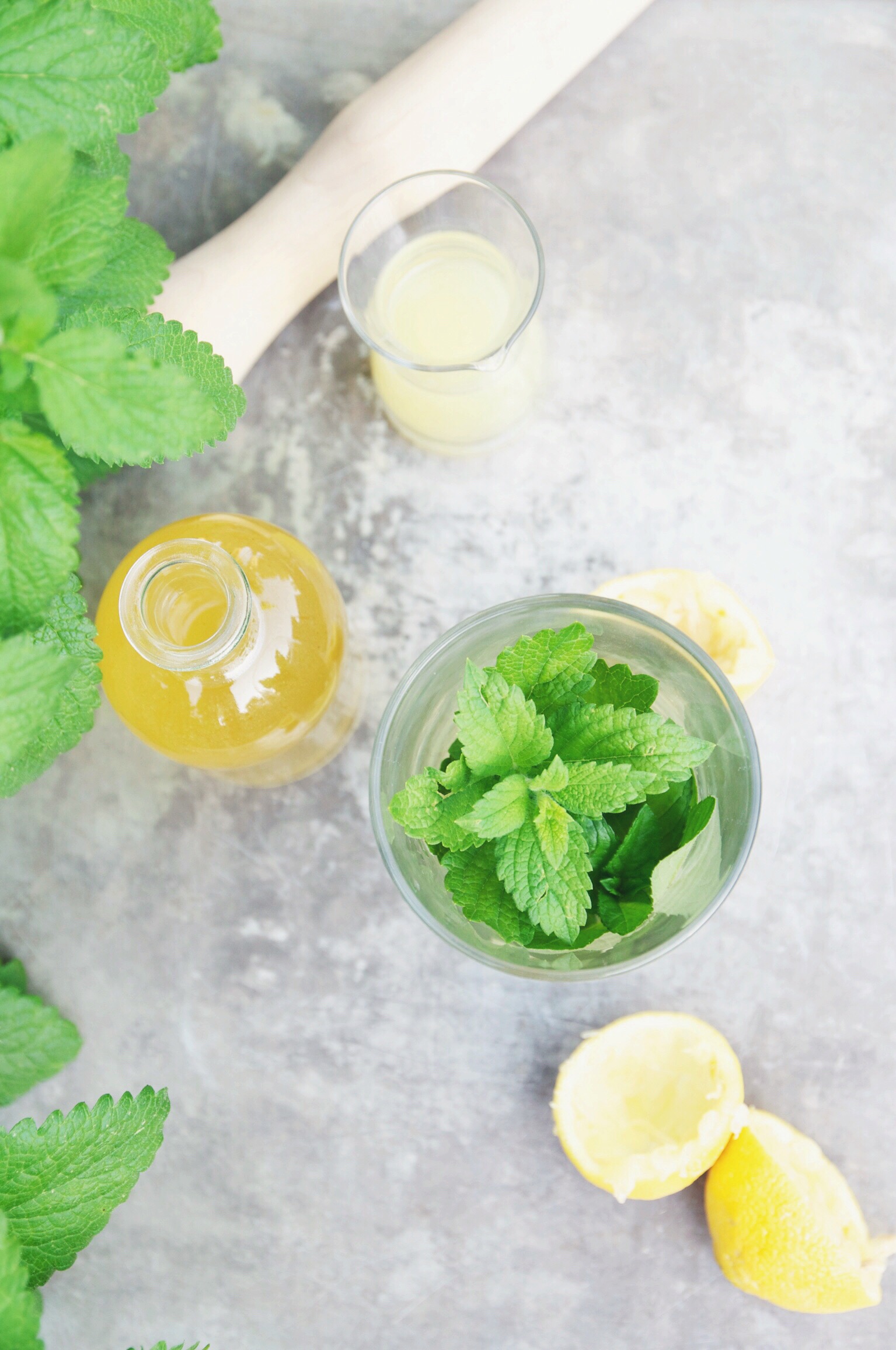 how to make limoncello + 2 limoncello cocktails - holly + flora